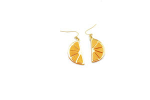 dconstruct ecoresin and concrete jewelry