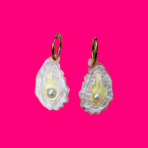 dconstruct ecoresin and concrete jewelry